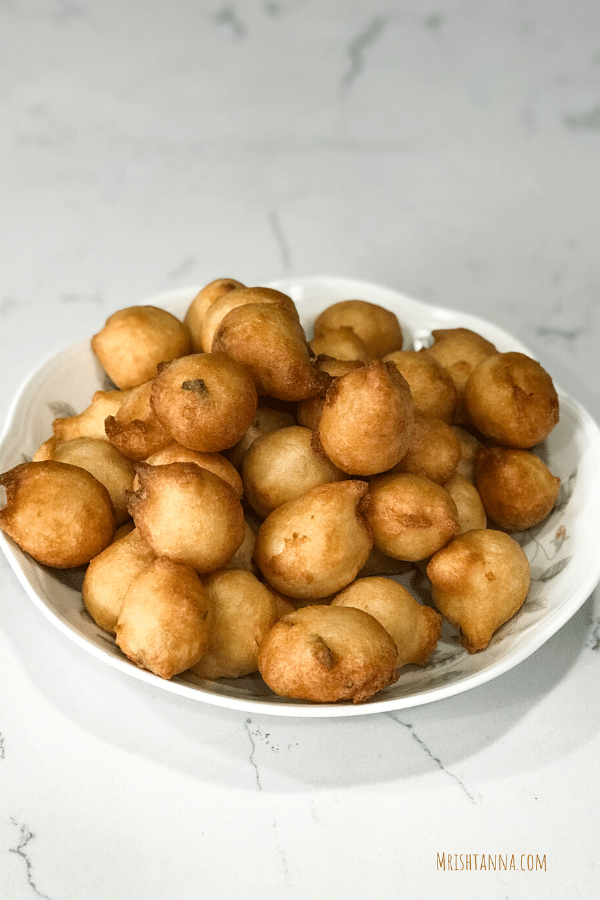 Urad Dal Bonda • Simple Sumptuous Cooking