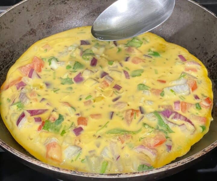 Besan Chilla Recipe • Simple Sumptuous Cooking