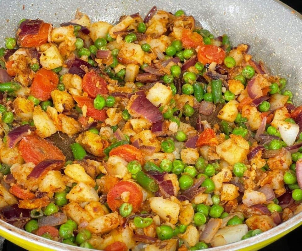 Veg Puff Recipe • Simple Sumptuous Cooking
