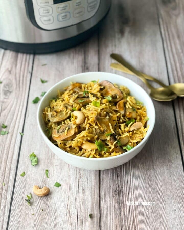 Instant Pot Mushroom Rice • Simple Sumptuous Cooking