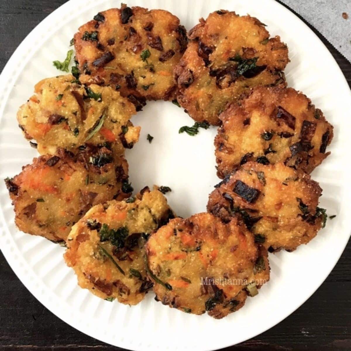 Bread Vada Recipe • Simple Sumptuous Cooking