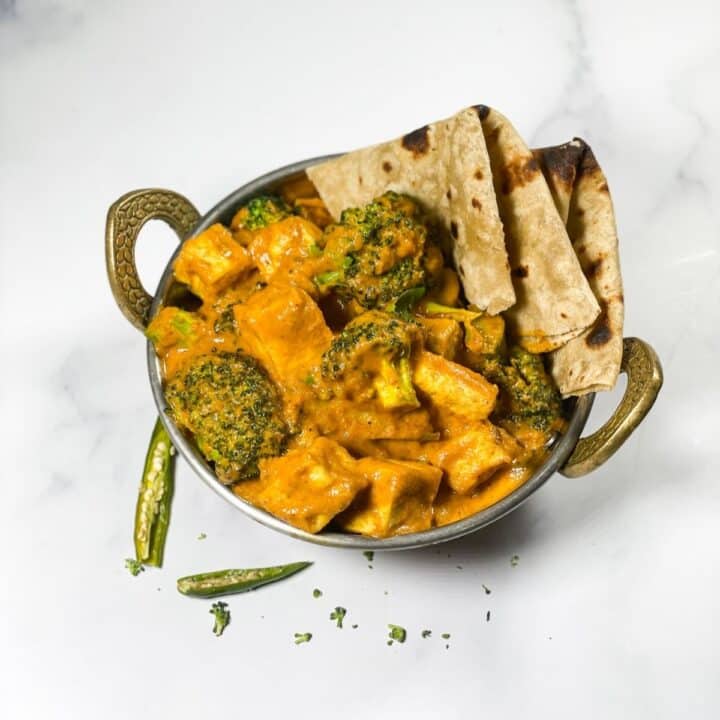 Broccoli Curry Recipe • Simple Sumptuous Cooking