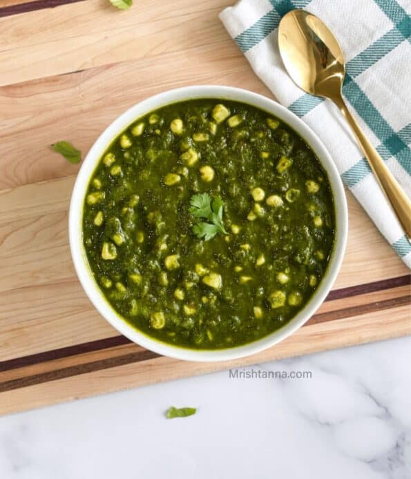 Palak Corn (Spinach Corn Curry) • Simple Sumptuous Cooking