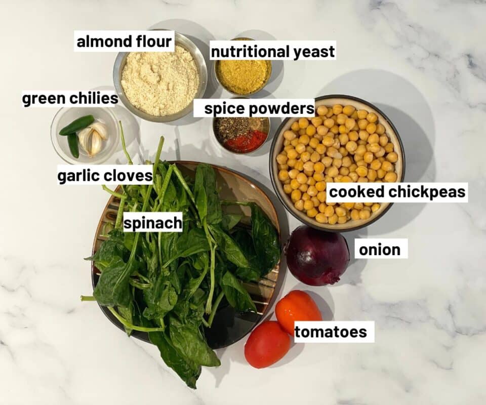 Chana Palak (Spinach Chickpea Curry) • Simple Sumptuous Cooking