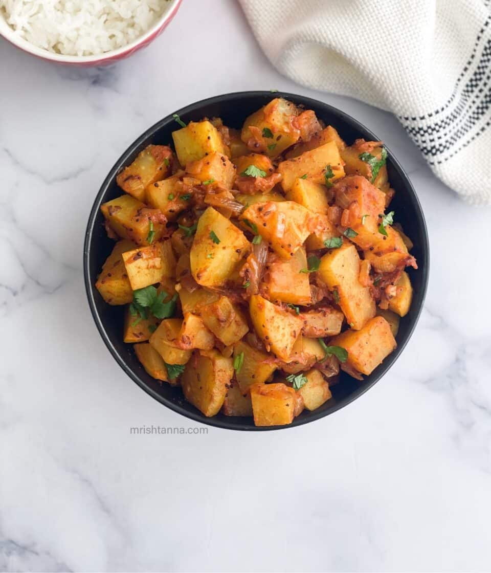 Indian Kohlrabi Curry Recipe • Simple Sumptuous Cooking